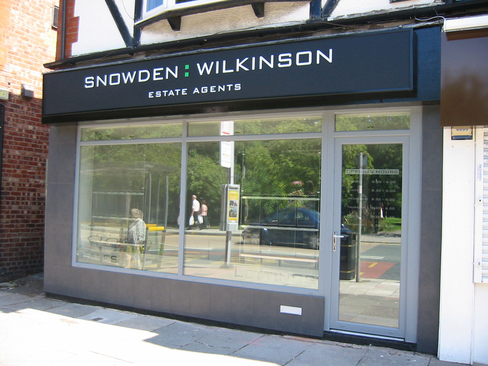 rob-snowden-shop-front-001 - CES Windows